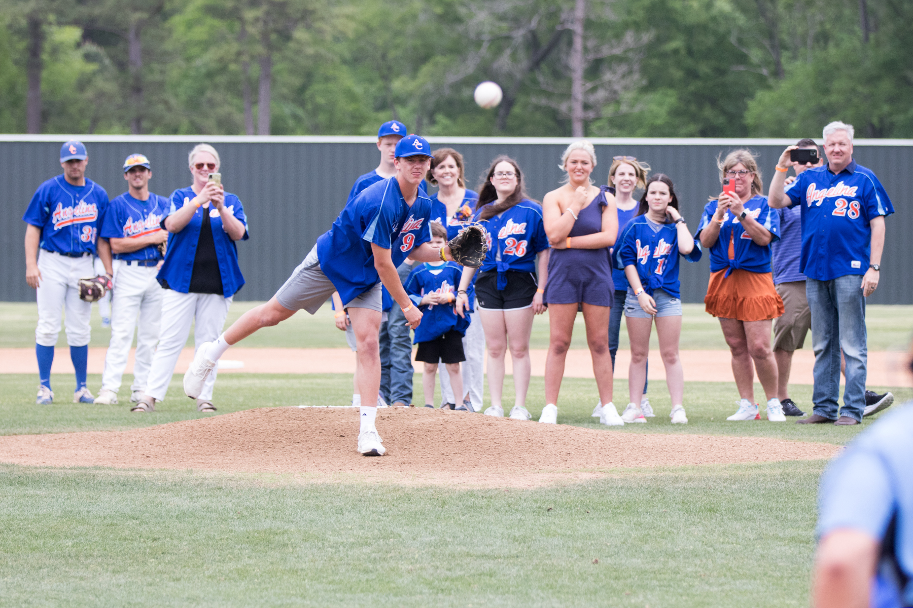 AC Athletics Weekly Update - Texas Forest Country Living